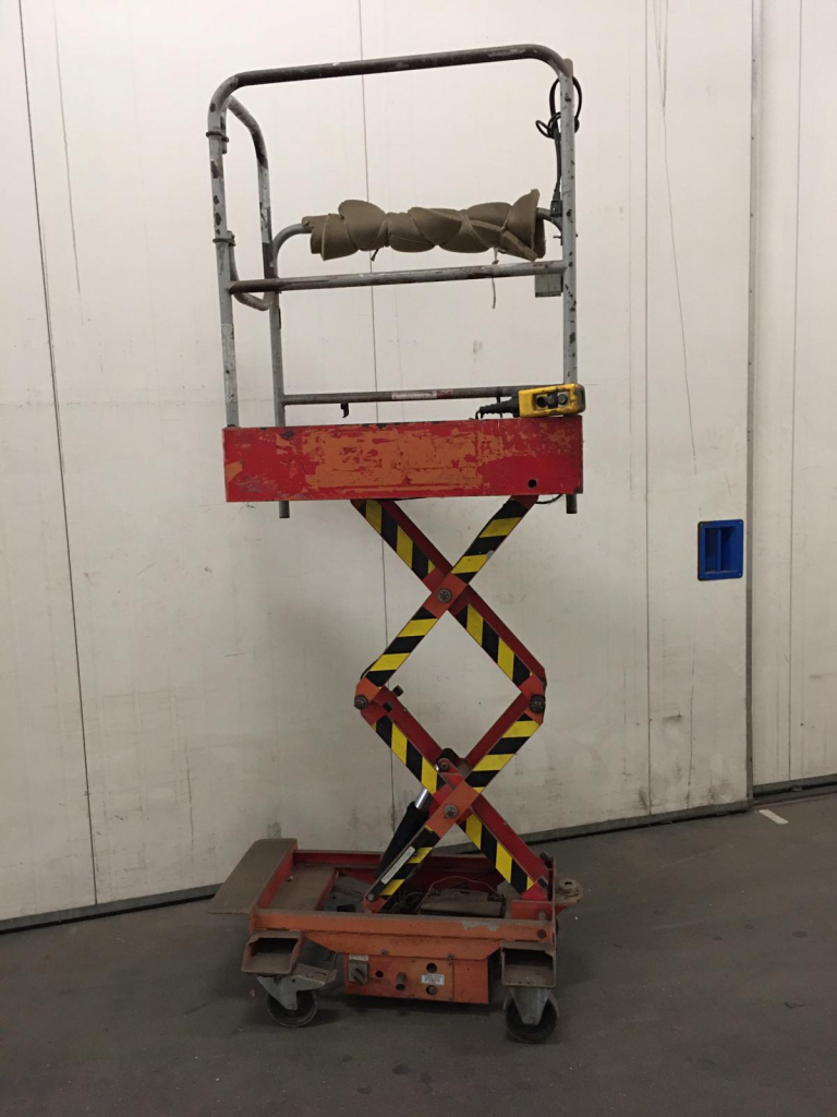 Schaarlift | HB Veilen B.V.