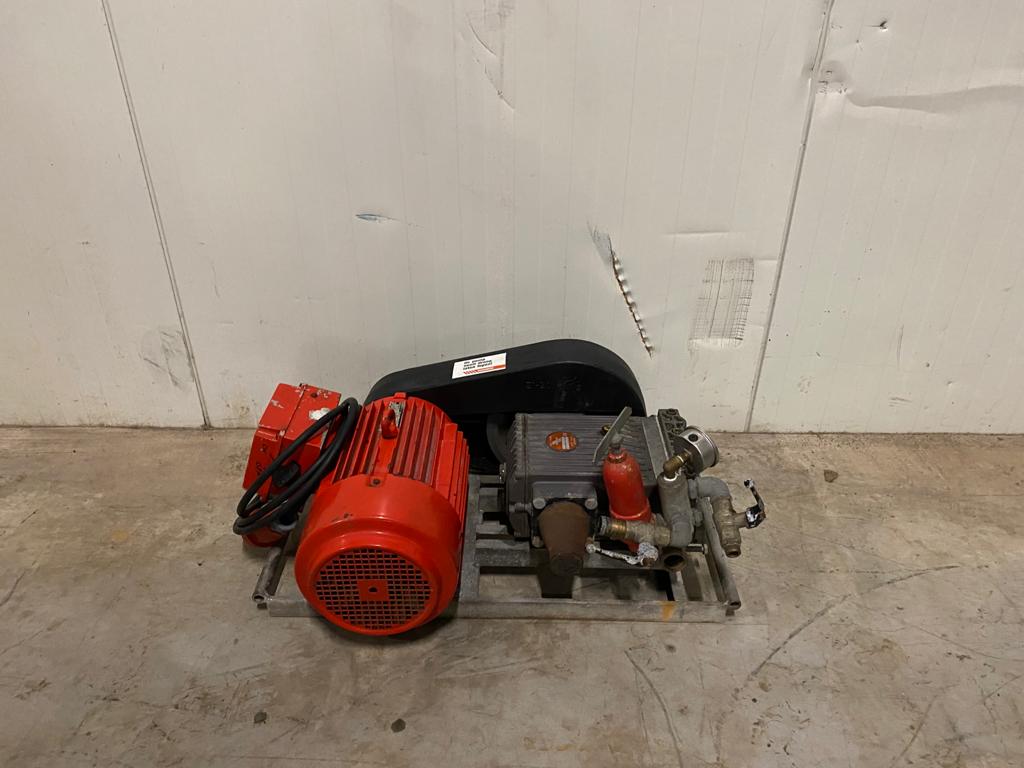 Spuit pomp | HB Veilen B.V.