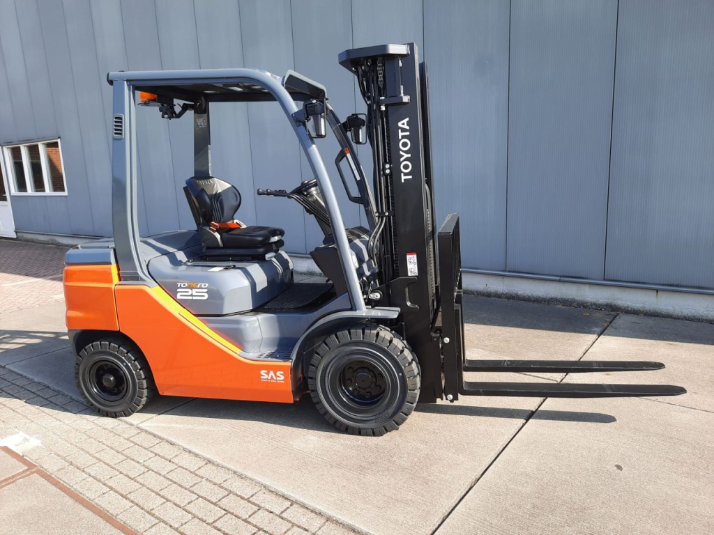 Heftruck (Diesel) (Nieuw) | HB Veilen B.V.