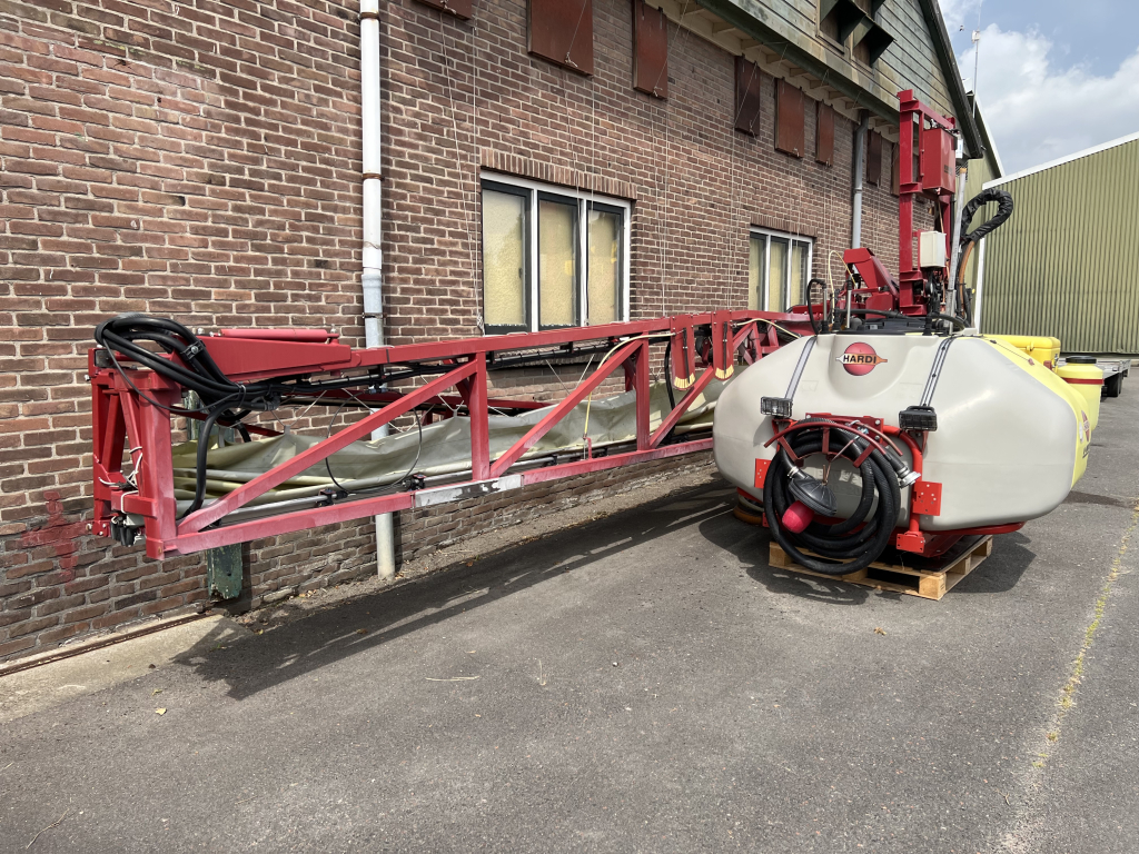 Veldspuit | HB Veilen B.V.