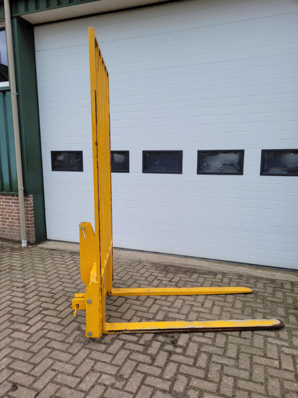 Palletdrager | HB Veilen B.V.