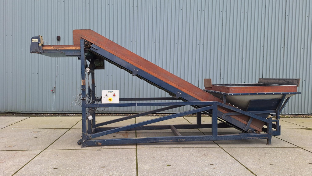 Bunkerdoseerelevator | HB Veilen B.V.