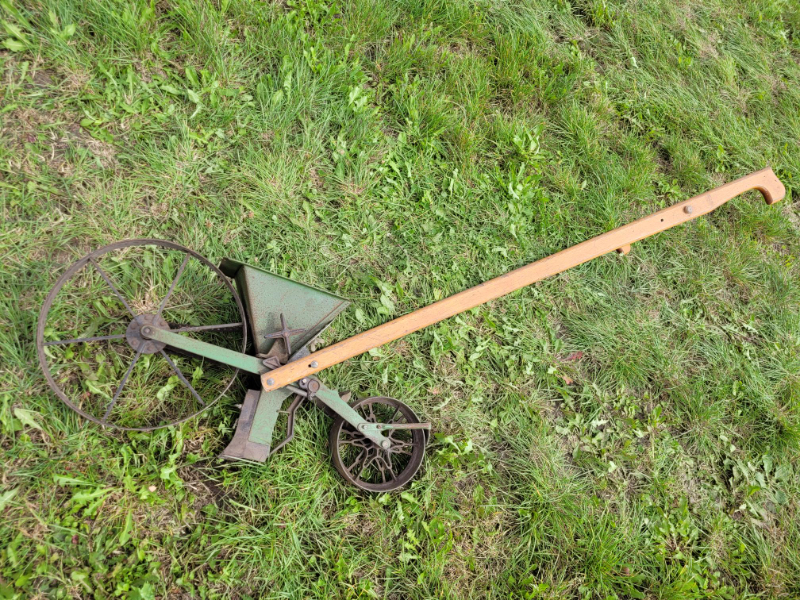 Handzaaimachine | HB Veilen B.V.