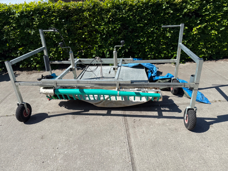 Bedden maaimachine voor stek | HB Veilen B.V.