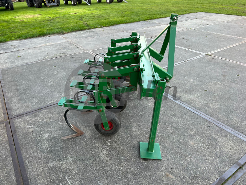 Schoffelmachine | HB Veilen B.V.