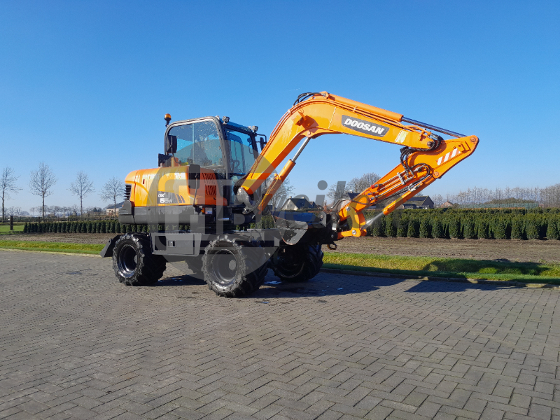 Graafmachine | HB Veilen B.V.