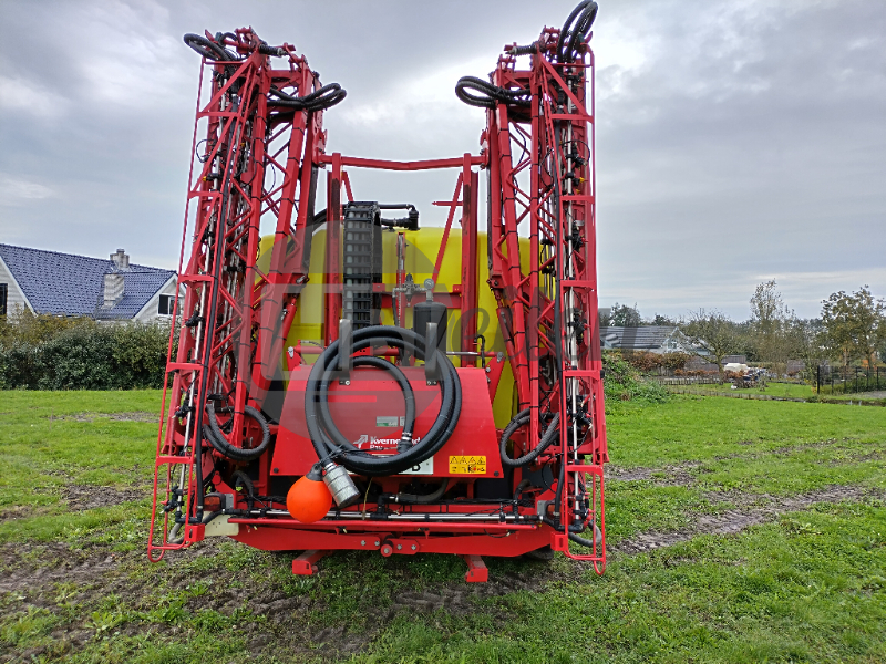 Veldspuit / Spuitmachine | HB Veilen B.V.