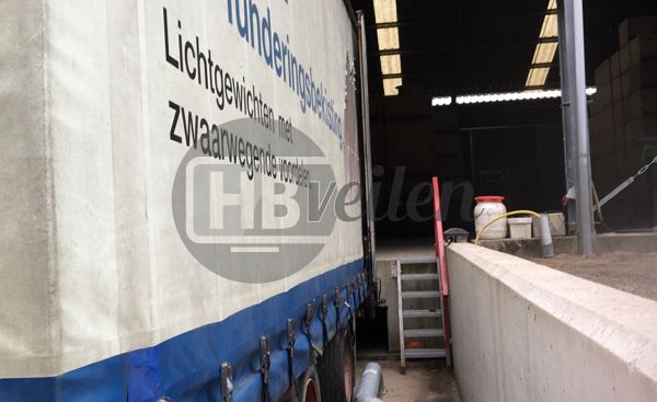 Zeilenwagen/Wipkar | HB Veilen B.V.